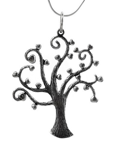 Hearts Tree Pendant - בדרך הטבע