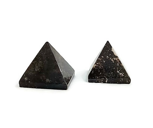 Garnet Pyramid - בדרך הטבע